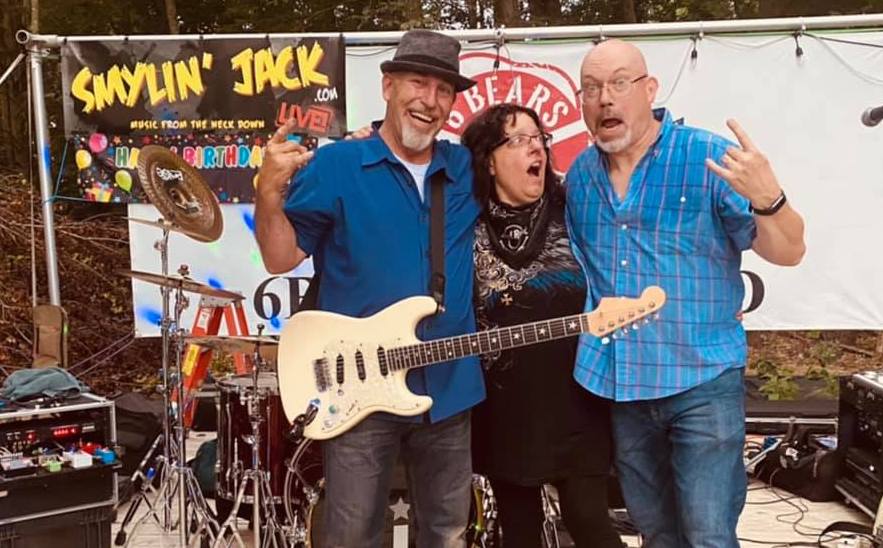 Smylin Jack - The Pirate's Guide to Boating